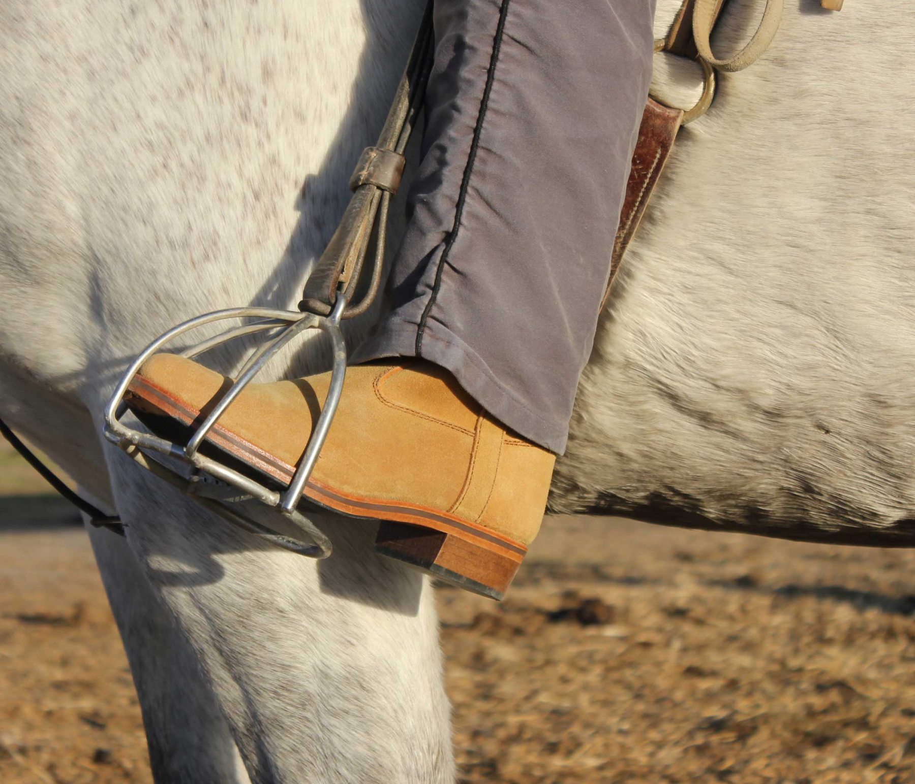 Gardian Botte Homme en cuir Velours Chair - Chaussures Camarguaises ...